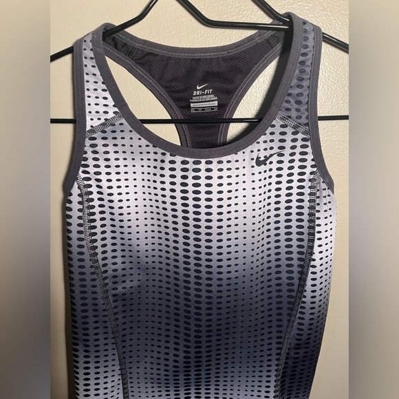 Nike | Tops | Nwot Gorgeous Nike Dri Fit With Razorback Back And Padded ...